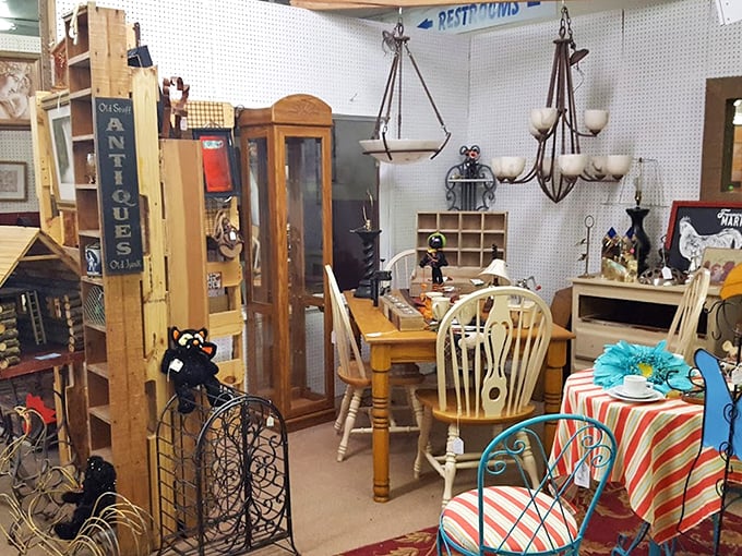 Dining room potential in every direction. That honey-colored wooden table has hosted thousands of meals and is ready for thousands more in your home.