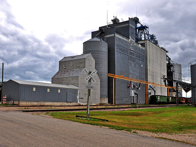 The Farmers Union Elevator complex isn't just functional&mdash;it's Edgeley's industrial cathedral, where the region's agricultural bounty converges before journeying to dinner tables worldwide.