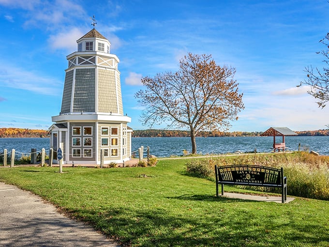 This lighthouse doesn't warn ships of danger – it beckons visitors toward tranquility. A perfect spot for contemplating life's bigger questions or just today's fishing strategy.