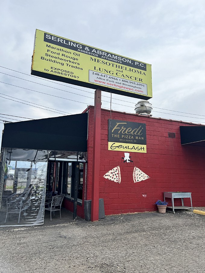 That vibrant red exterior is like a pizza emergency signal. When the craving hits, follow the pizza slice art to satisfaction!