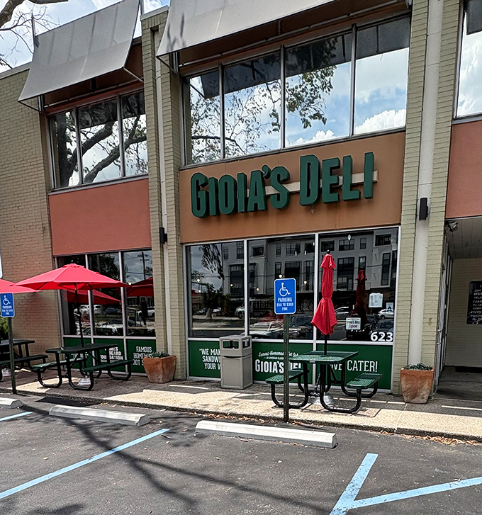 Those little red umbrellas aren't just for show&mdash;they're marking the spot where sandwich dreams come true at Gioia's Creve Coeur location.