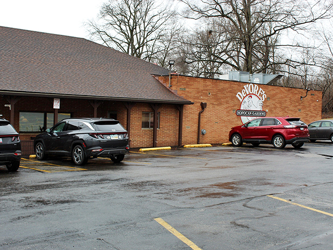 Hopocan Gardens' humble exterior is the culinary equivalent of "don't judge a book by its cover." Chicken treasures await inside.