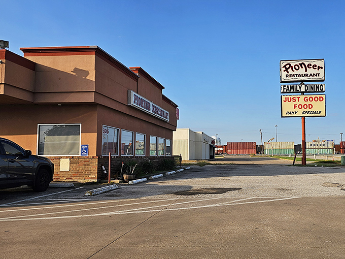 Pioneer Restaurant doesn't need fancy frills&mdash;they're too busy perfecting the art of "Just Good Food" that keeps Arlington coming back.