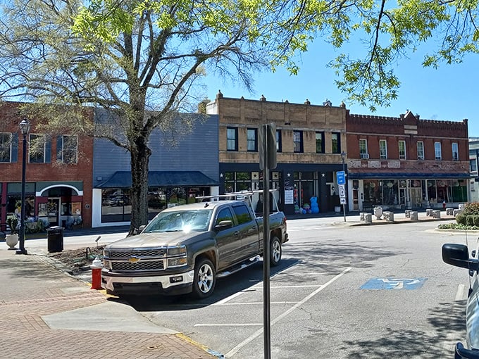 Washington's stately buildings line up like distinguished gentlemen at a formal southern gathering, each with impeccable manners.
