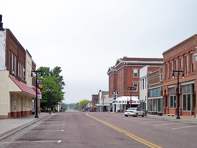 Worthington combines small-town affordability with historic charm, featuring wide and quiet streets that represents the town's peaceful character.