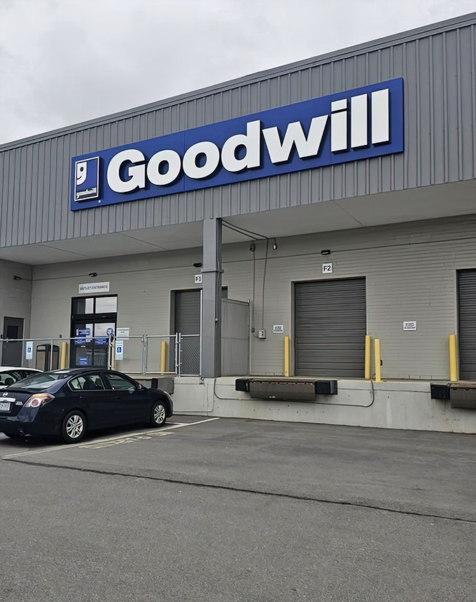 The warehouse aesthetic promises serious business when it comes to unbeatable thrift store prices.