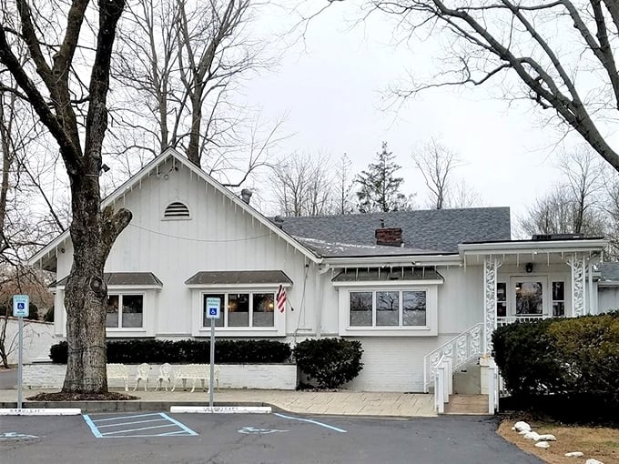 This charming white house serves chicken so good, you'll want to move in permanently.