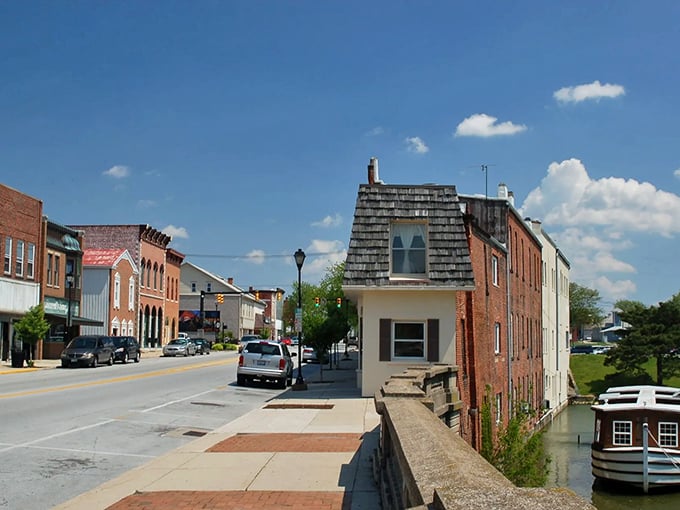St. Marys' brick facades tell stories of canal boat days when this town was Ohio's highway.