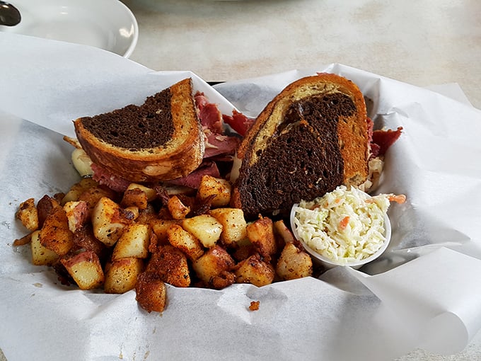 A Reuben sandwich and home fries that could make a New Yorker weep with joy&mdash;crispy, seasoned potatoes that deserve their own fan club.