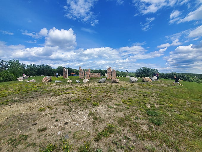 The Polaris Sighting Tube offers celestial navigation lessons without the pressure of actually being lost at sea. Science and stargazing in perfect harmony.