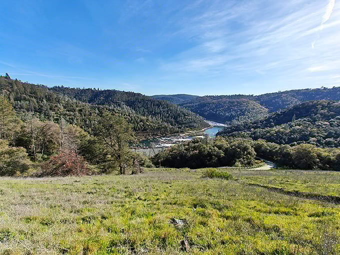 The American River Canyon unfolds below like Mother Nature's own IMAX presentation &ndash; no wonder gold seekers were distracted by all this beauty.