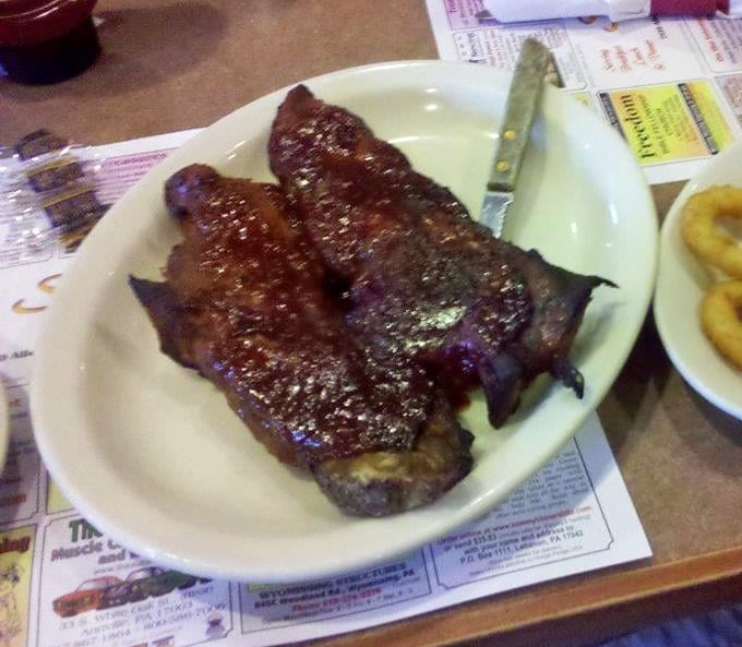 These ribs aren't messing around&mdash;they're the kind that leave evidence of your enjoyment on your shirt and absolutely no regrets in your heart.