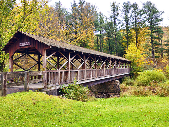 The Thomas L. Kelly covered bridge stands as a charming time capsule. Like something from a storybook, it invites you to cross into simpler times.
