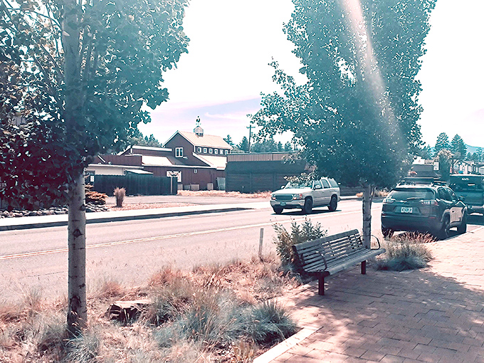 Downtown Sisters welcomes you with tree-lined streets and that perfect small-town charm we all crave.