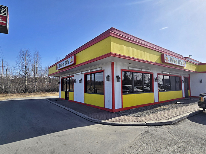 Wee B's sunshine-yellow walls and cherry-red trim promise a burst of flavor as bright as its exterior.