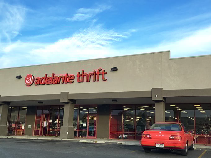 Under clear Kansas skies, Adelante Thrift promises air-conditioned bargain hunting. Summer shopping done right!