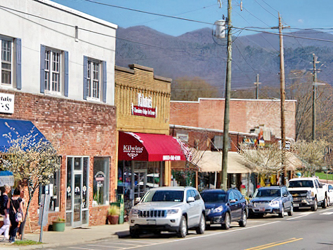 Downtown Black Mountain offers that perfect blend of mountain views and small-town hospitality in every season.