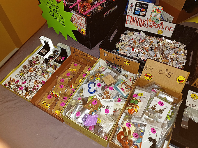 Treasure boxes of bling where five bucks transforms you into a jewelry connoisseur. Emoji-labeled pricing keeps the haggling cheerfully simple.