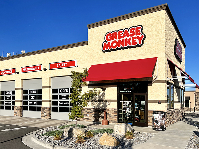 Grease Monkey keeps desert-dwelling vehicles humming without metropolitan markup. Car trouble in paradise? These folks won't treat your wallet like a slot machine.