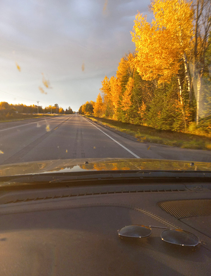 Mother Nature's autumn fireworks display from the driver's seat. Some roadside attractions don't need billboards&mdash;they simply take your breath away.