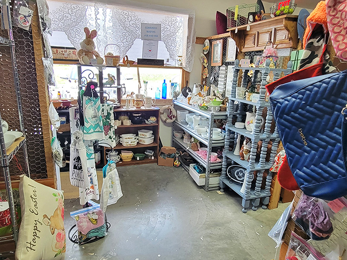 "Welcome to Our Home" signs and vintage glassware &ndash; the starter kit for creating that "I've been collecting for years" look without the decades of dust.