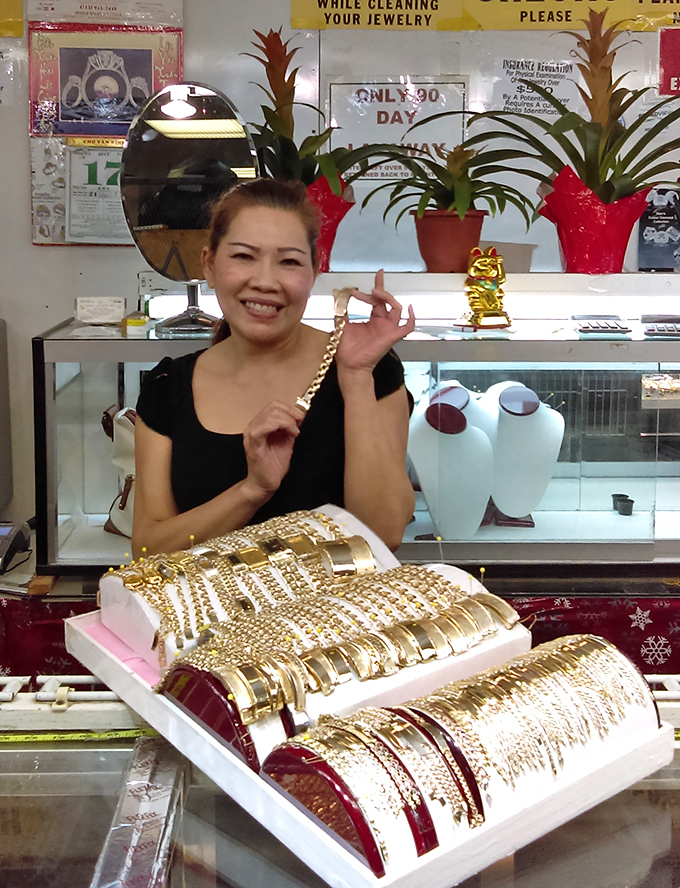 This jewelry vendor's golden display would make King Midas jealous &ndash; proof that bling doesn't always require a royal budget.