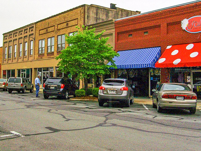 Arkadelphia's downtown streets showcase that classic small-town America charm where neighbors still wave and storefronts tell stories.