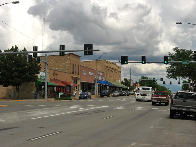 Cortez offers small-town charm with mountains peeking in the background. The best kind of Colorado postcard!