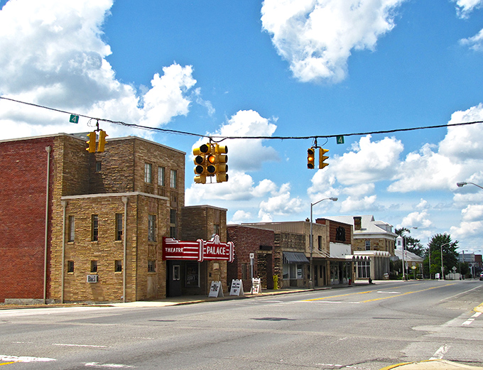 Crossville's historic Palace Theater anchors a downtown where retirement dollars go the distance. Small-town magic at bargain prices!