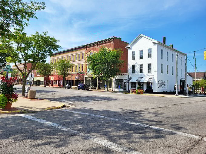 Washington Court House boasts architecture that reminds you when buildings were built to impress, not just to house another chain store.