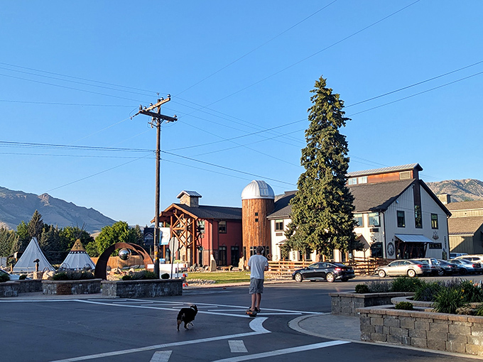 Huntsville's charming downtown blends astronomy and Western heritage&mdash;where else can you find a telescope dome next to what looks like an old-time saloon?