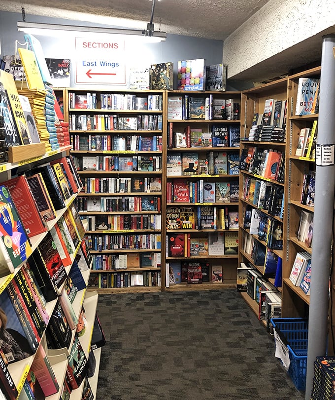 A room that proves the best interior design is simply "books everywhere." The ceiling-to-floor approach leaves no space for doubt.