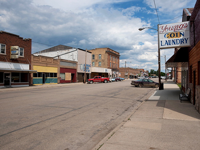 Ellendale's downtown preserves that timeless small-town feeling where parking is easy and stress is practically nonexistent.