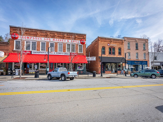 Saluda's brick buildings create an atmosphere that's equal parts sophisticated and down-to-earth. The perfect mountain escape!