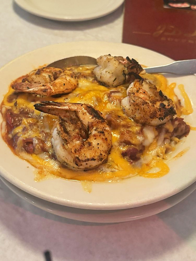 They call this the "Buddy Bowl" because after one bite, you'll be friends for life. Shrimp and cheese&mdash;a relationship that works.