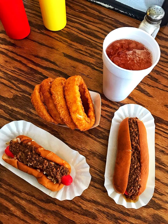 Chili dogs and crinkle-cut onion rings paired together create the kind of harmony normally reserved for great duets.