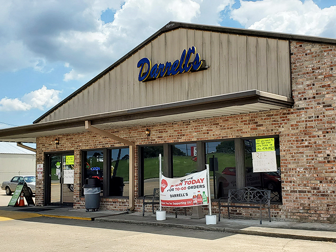 Darrell's isn't just a restaurant; it's a Lake Charles institution where po'boys are elevated to an art form worth retiring for.