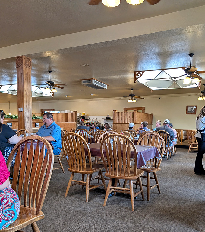 The dining room buzzes with the satisfied murmurs of people having religious experiences with gravy and pie. Hallelujah indeed.