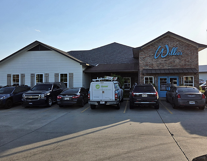 Willie's Restaurant doesn't need fancy frills to draw crowds&mdash;just honest cooking that makes you want to hug whoever's working in the kitchen.