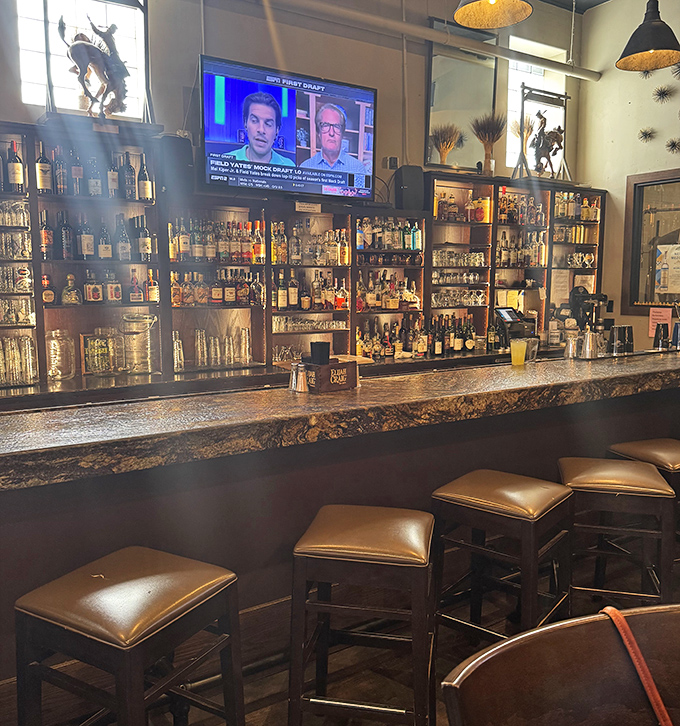 The bar shelves hold enough spirits to raise your own, while Western d&eacute;cor reminds you exactly which part of America you're blessing with your thirst.