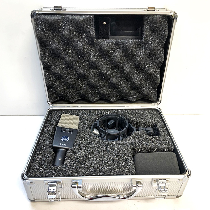 For the aspiring podcaster or musician in your life&mdash;professional equipment at amateur prices makes creative dreams more accessible.