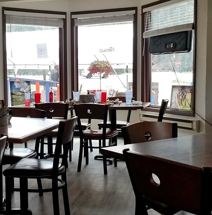 Window seats that frame the Colorado landscape like a living painting &ndash; the perfect backdrop for contemplating life over a second cup of coffee.