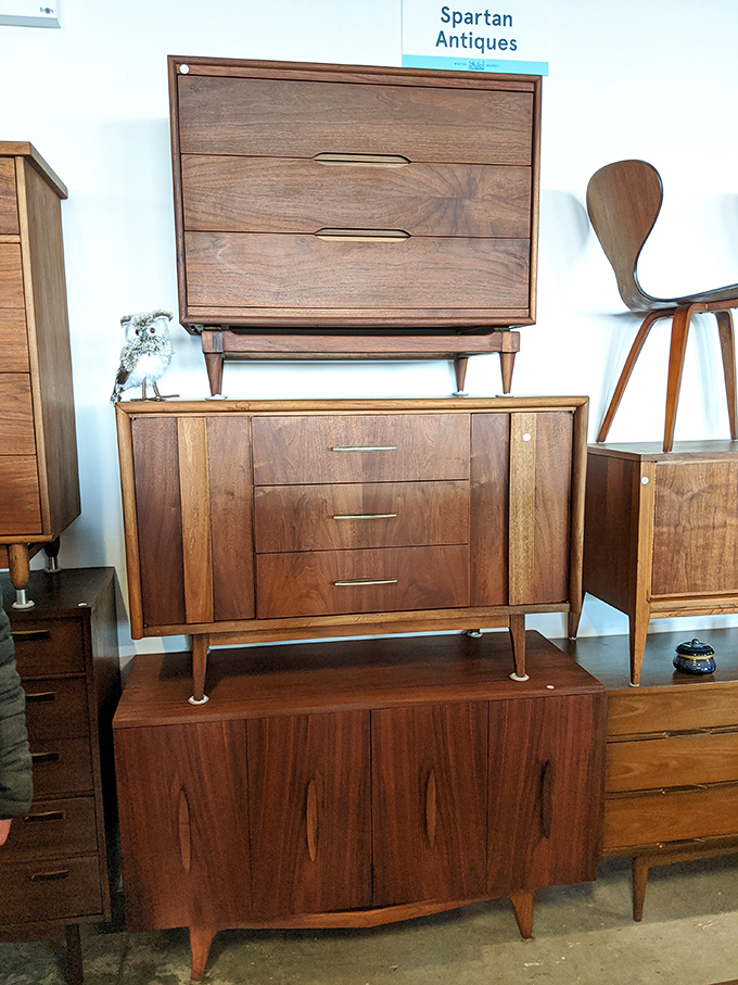 Mid-century furniture that Don Draper would fight you for. These walnut treasures are what Danish design dreams are made of.