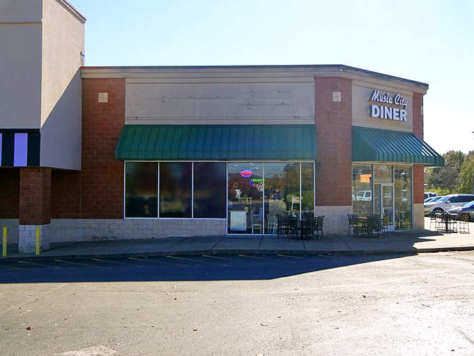 Clean lines and green awnings give Music City Diner a contemporary feel, proving good diners don't have to live in the past.