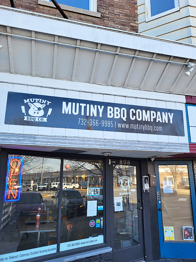 Mutiny BBQ's straightforward storefront might not scream "food revolution," but your taste buds will be staging an uprising after one bite.