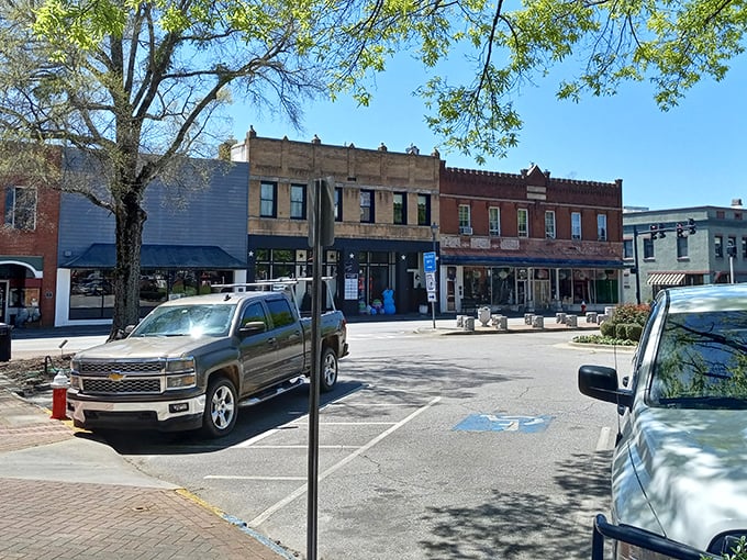 Downtown Washington's historic storefronts invite you to stroll, shop, and remember when conversation was the original social media.