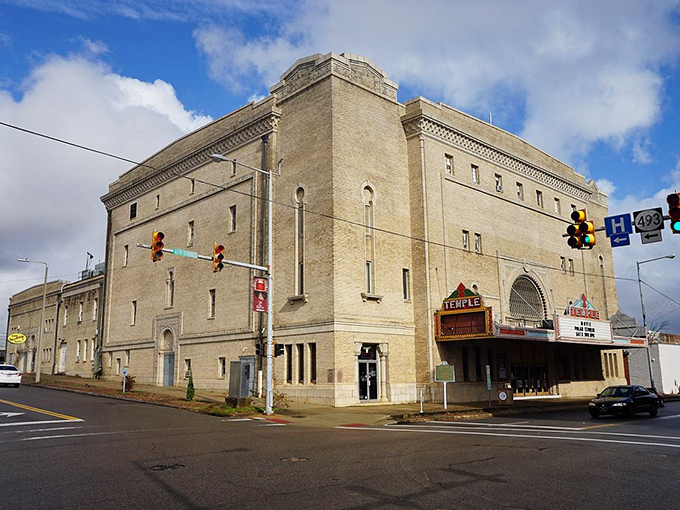 Downtown Meridian's historic buildings house modern amenities at prices that make retirement planners smile with satisfaction.