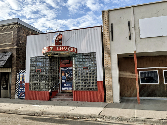 Main Street Sidney offers modern conveniences in a classic small-town setting, where your retirement dreams can actually come true.