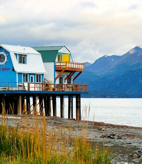 alaska gorgeous town perfect ftr