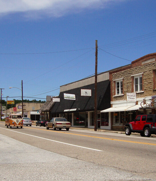 arkansas retire happily towns ftr